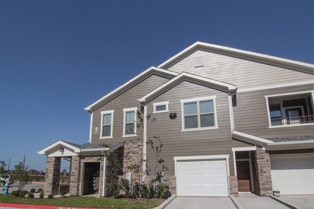 Multifamily Apartment Doorstep Trash Services. Residential Waste Service